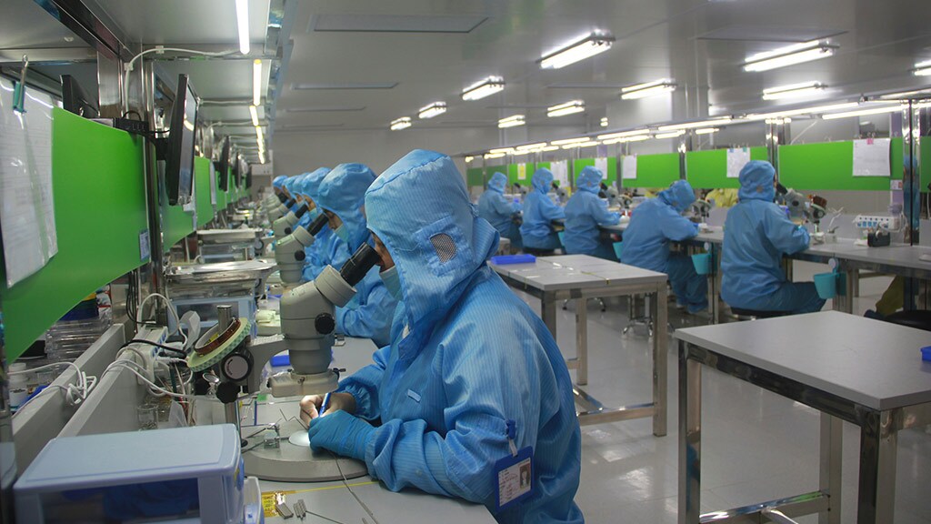 The importance of visibility for pharma supply chains | Maersk
