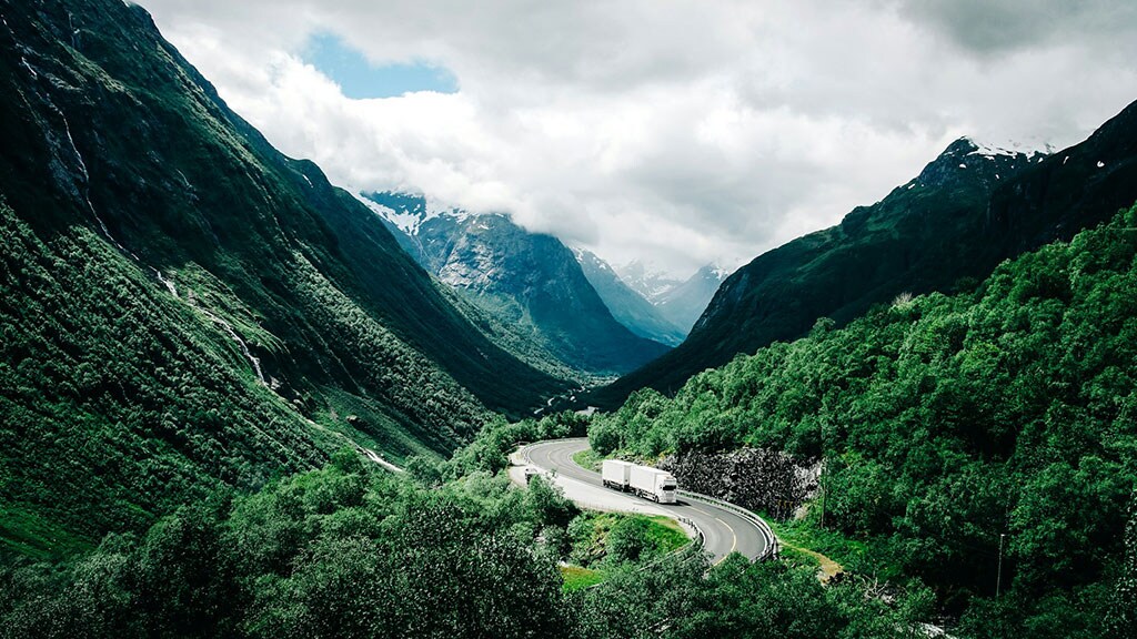 What makes inland transportation efficient? | Maersk