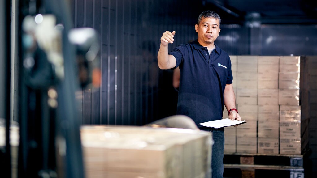 Understanding Tare, Net, and Gross Weight in Logistics | Maersk