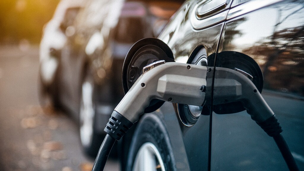 How specialised battery warehouses facilitate Europe’s electric vehicle ...