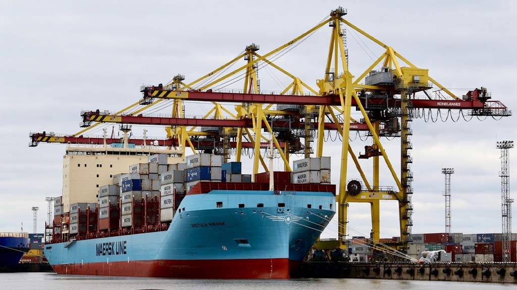 Maersk Line in 2nd place, reliability score dips | Maersk