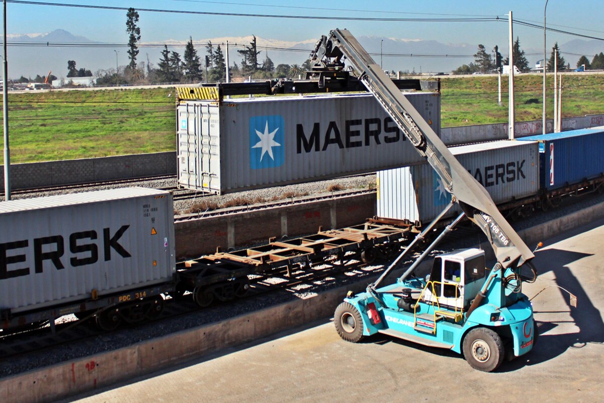A.P. Moller – Maersk to accelerate growth in Logistics & Services ...